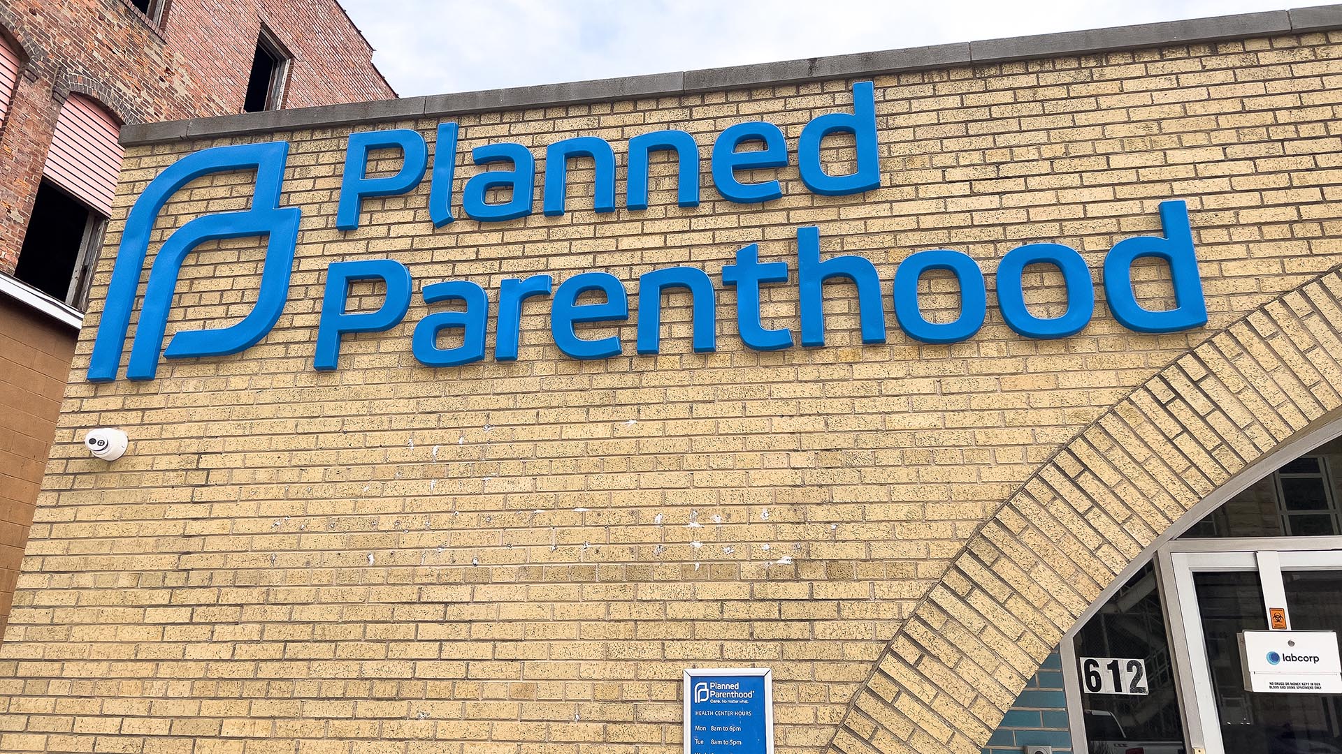 Appeals Court Upholds Medicaid Funding Cut to Planned Parenthood