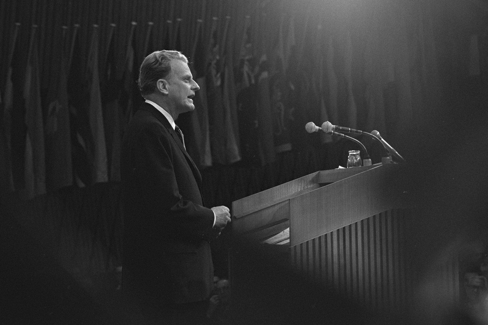 The Four Rays From the Cross