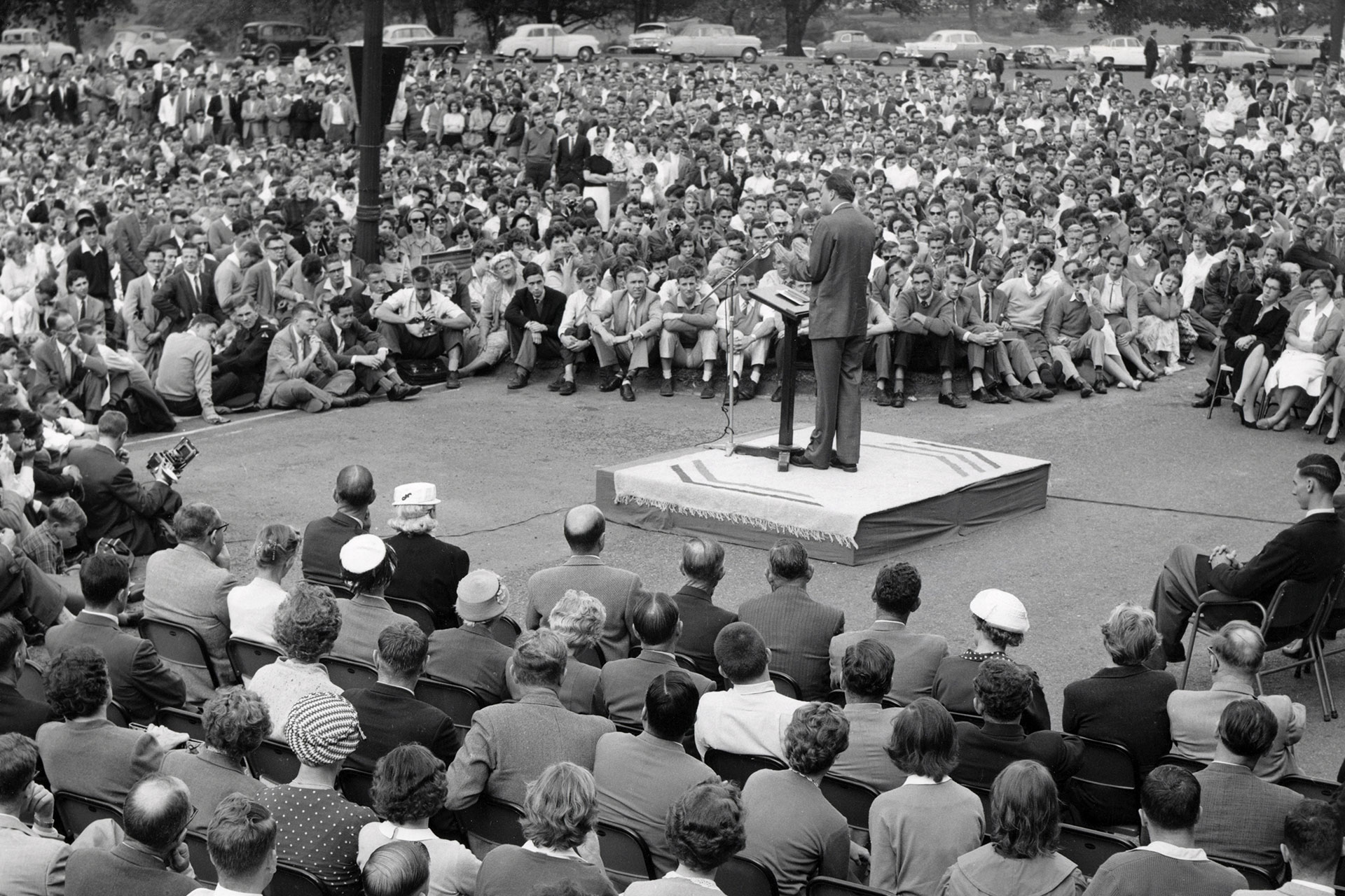 AUDIO: Billy Graham on Knowing, Facing and Accepting Truth