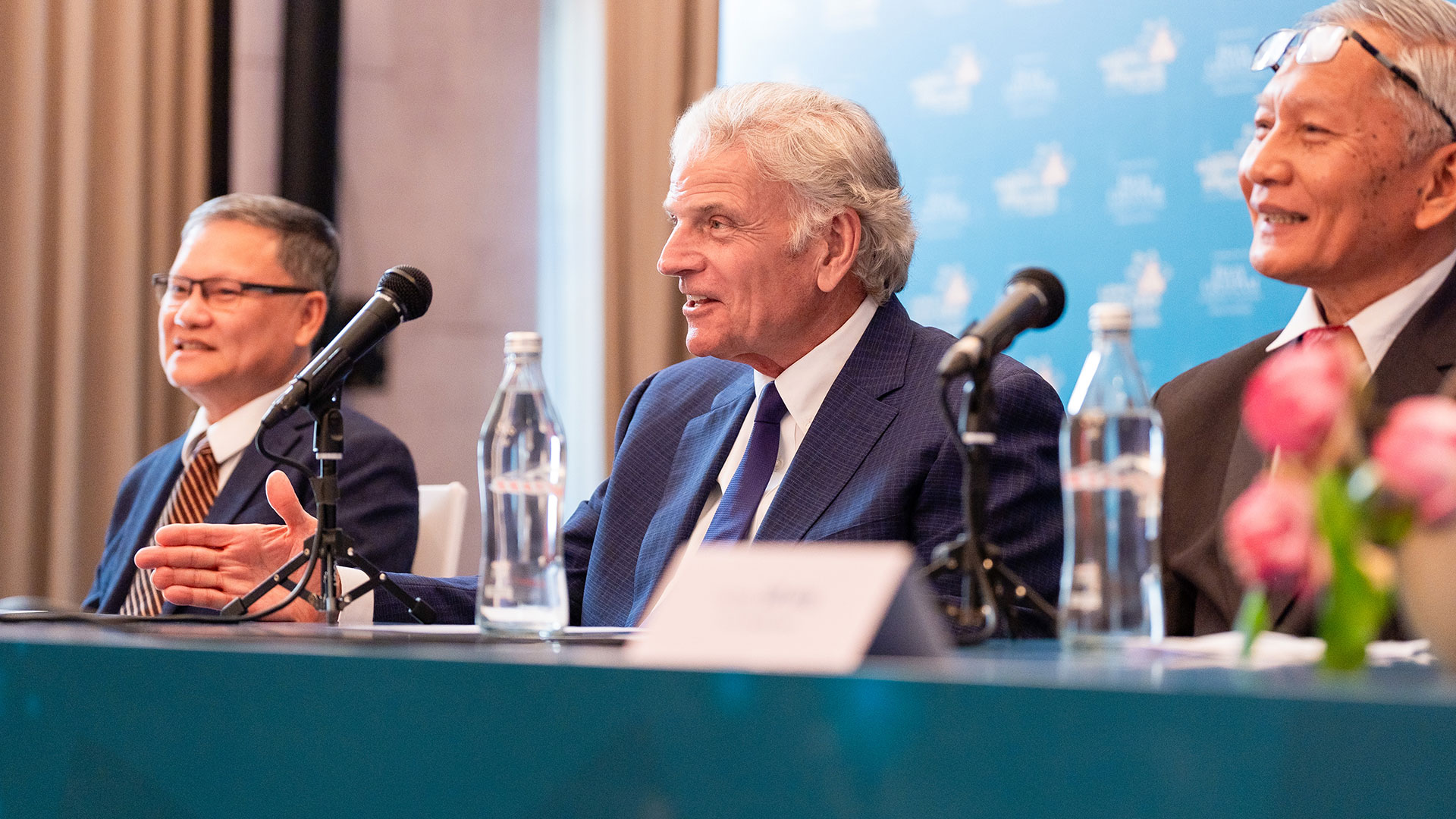 Franklin Graham Shares Hope of Christ With Cambodian Media
