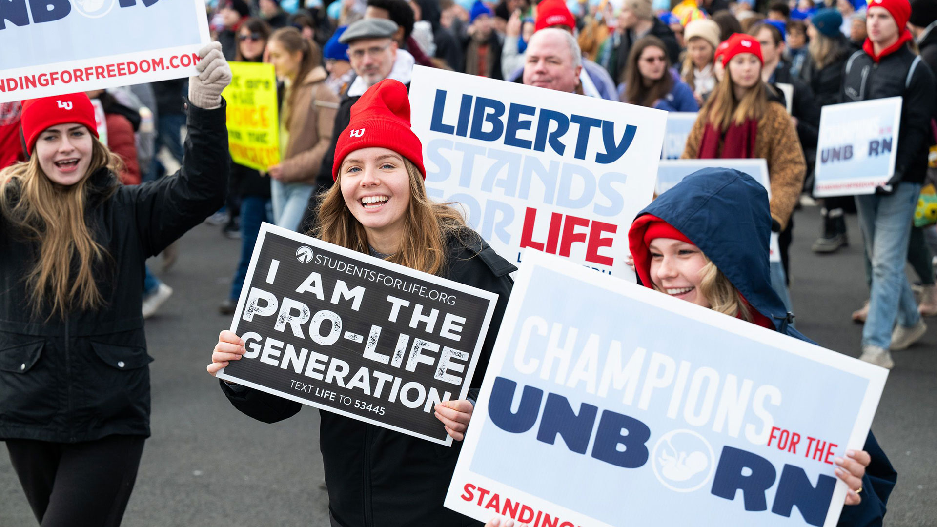Ahead of Storm, Thousands Attend March for Life in D.C.