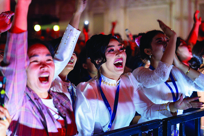 241202__PS10184-feature_CMYK | Billy Graham Evangelistic Association - UK