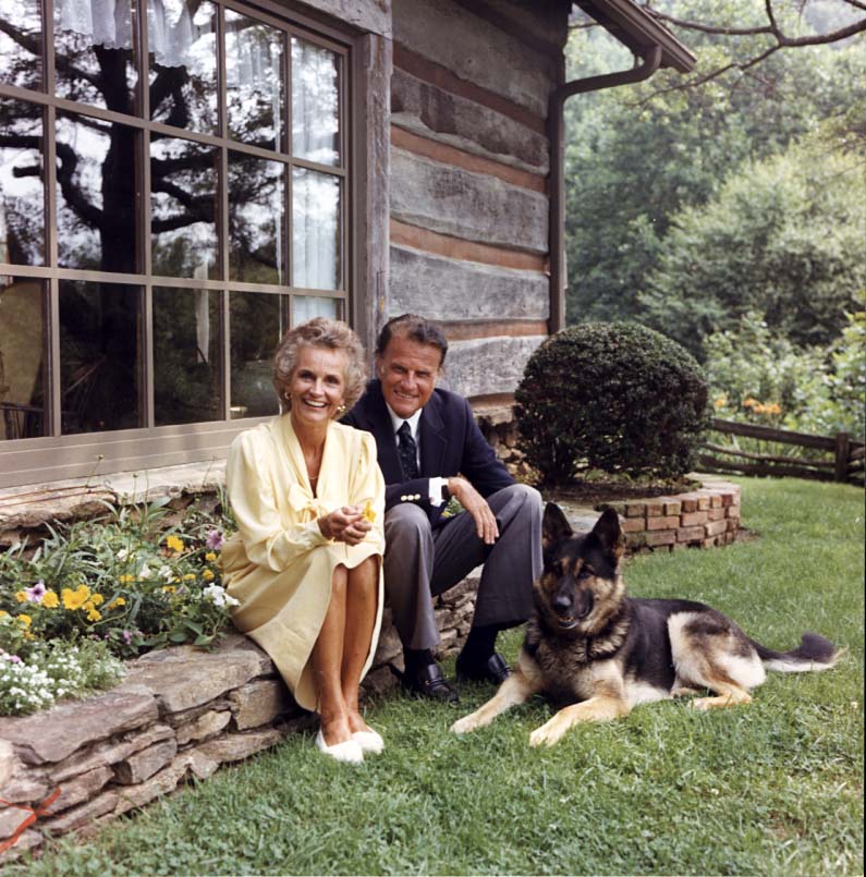 Ruth and Billy.1982 40 yrs - The Billy Graham Library