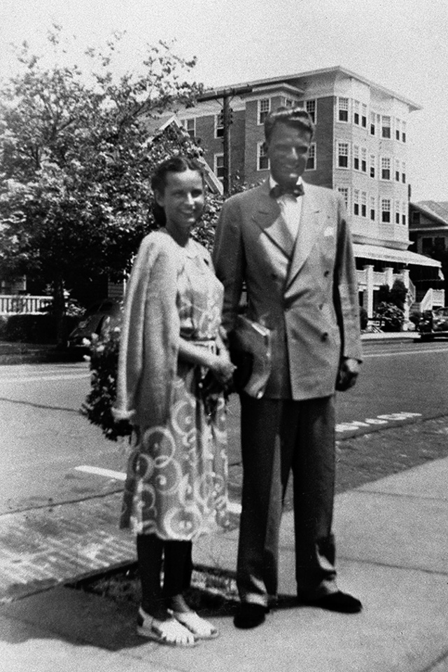 THE YOUNG PASTOR AND HIS WIFE - The Billy Graham Library