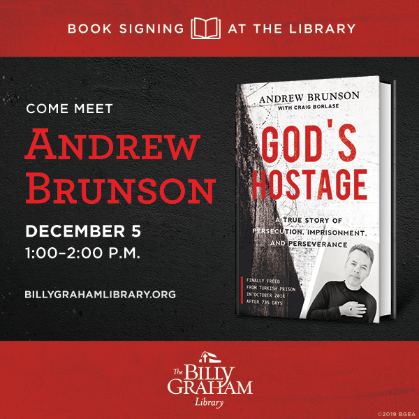 10030-BrunsonBookSigning-600x600 - The Billy Graham Library