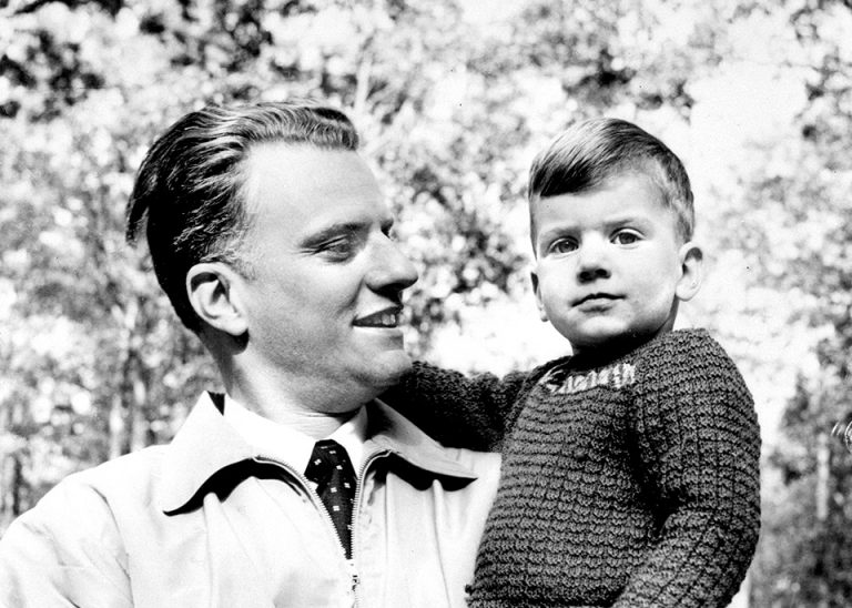 Franklin Graham on his father, Billy Graham - The Billy Graham Library Blog