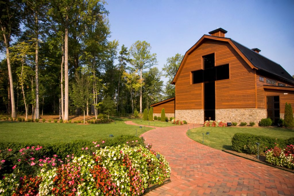 library-outside-photo - The Billy Graham Library