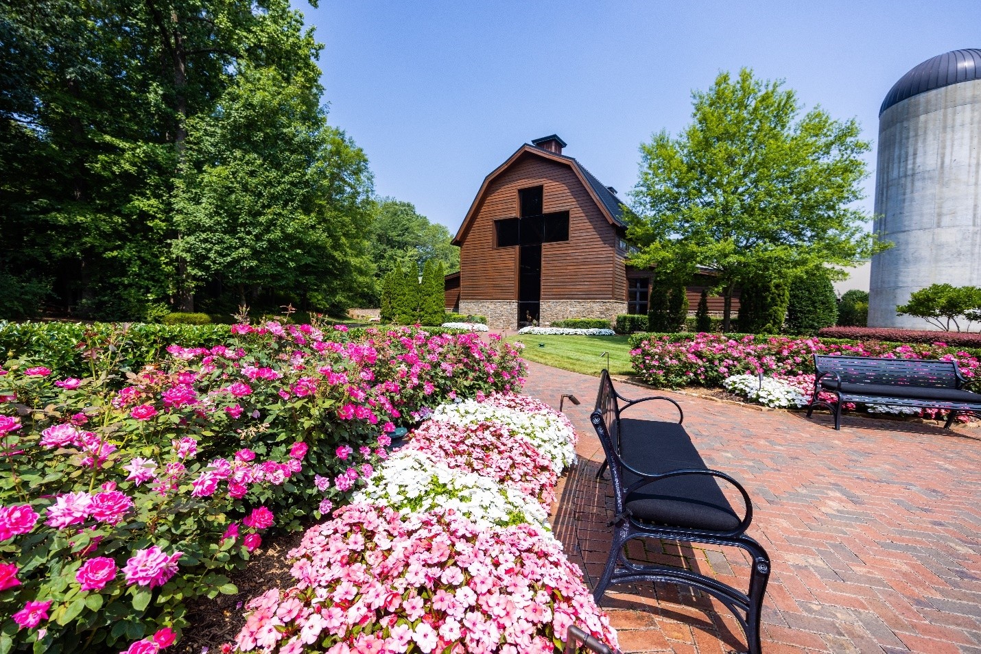 Highlights of The Journey of Faith: Bessie the Cow - The Billy Graham ...