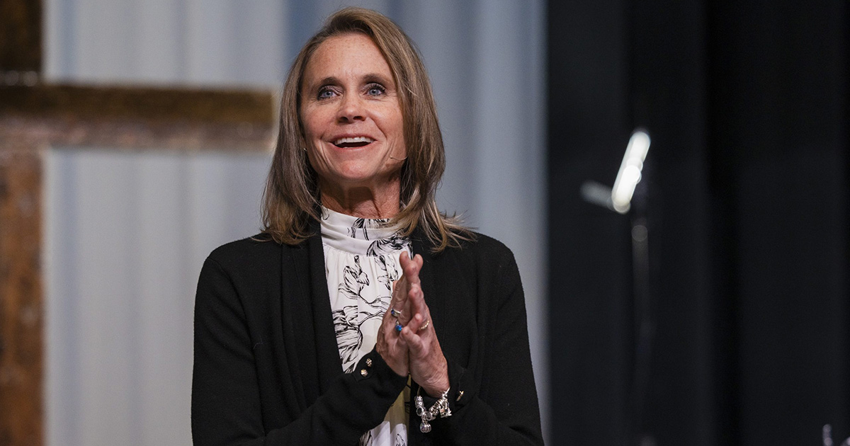 Más de 700 mujeres asistieron al evento con Kendra Graham