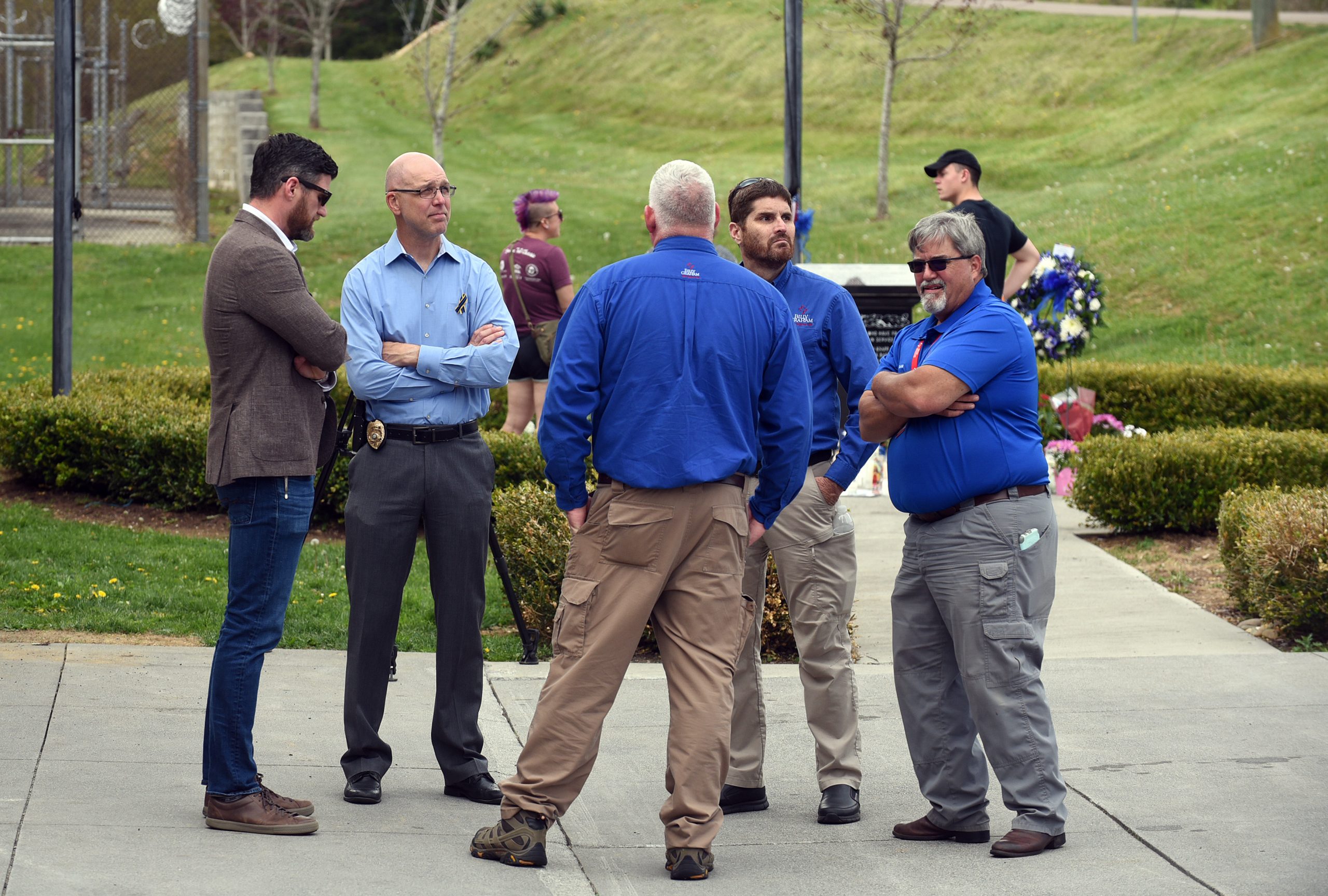 Billy Graham Rapid Response Team deploys after law enforcement officers ...