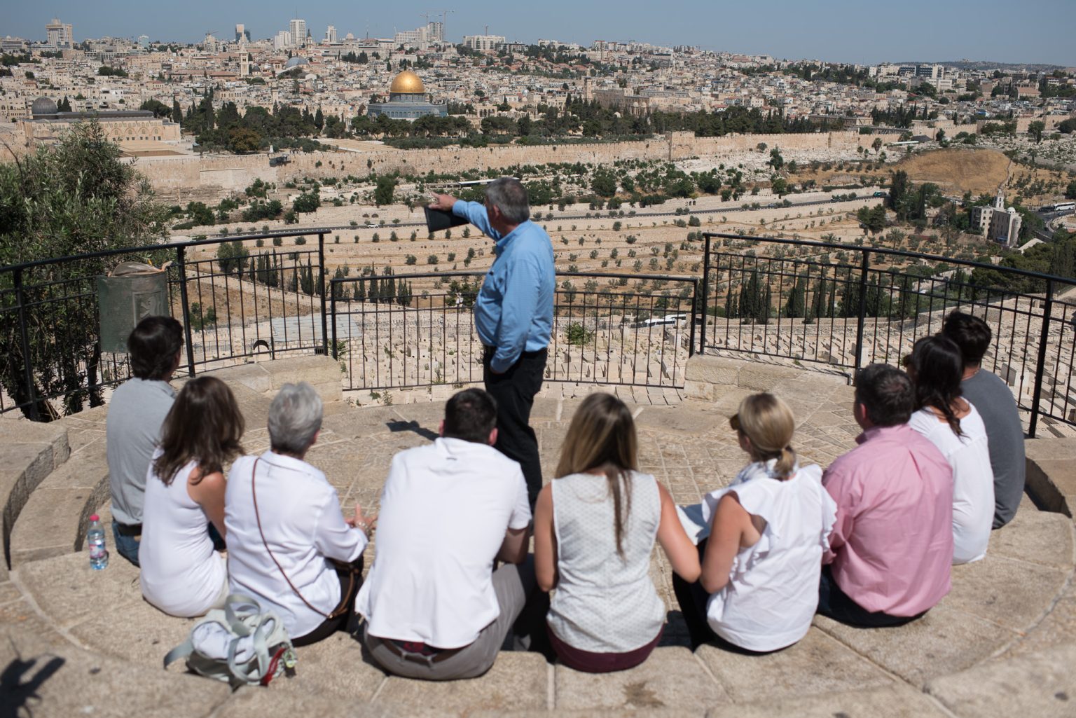 Cissie Graham Lynch - PRESS ROOM